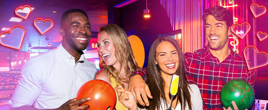 Bowling Date Nights - Book Now! | Bowlero