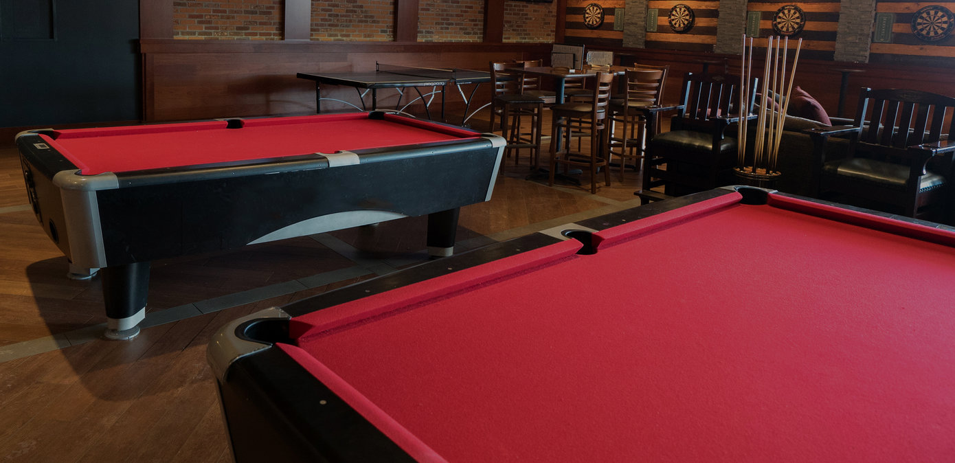 Bowling Alley with Outdoor Seating in Buffalo Grove | Bowlero