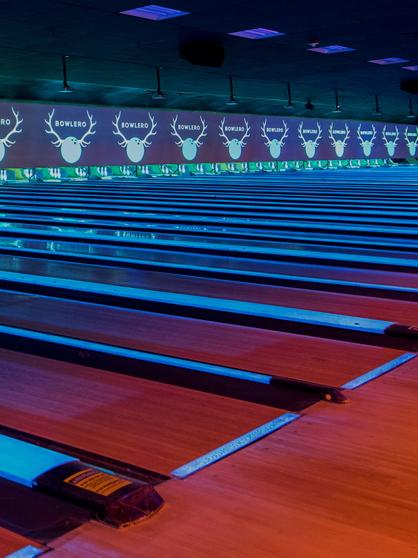 Bowling Alley & Lounge Area in Milford | Bowlero