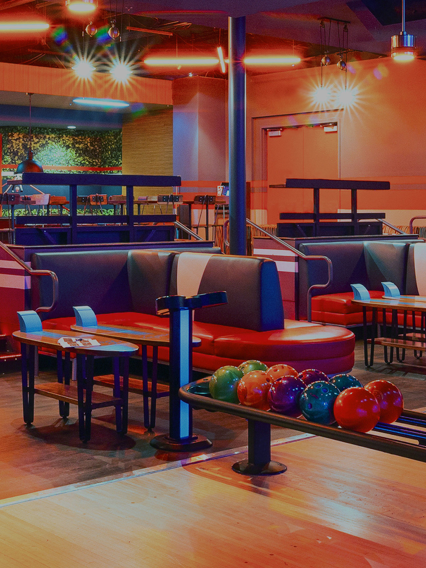 Bowling Alley & Party Venue in Pasadena | Bowlero
