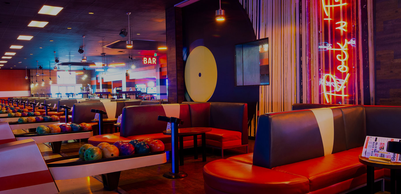 Bowling Alley & Lounge Area in Riverside | Bowlero
