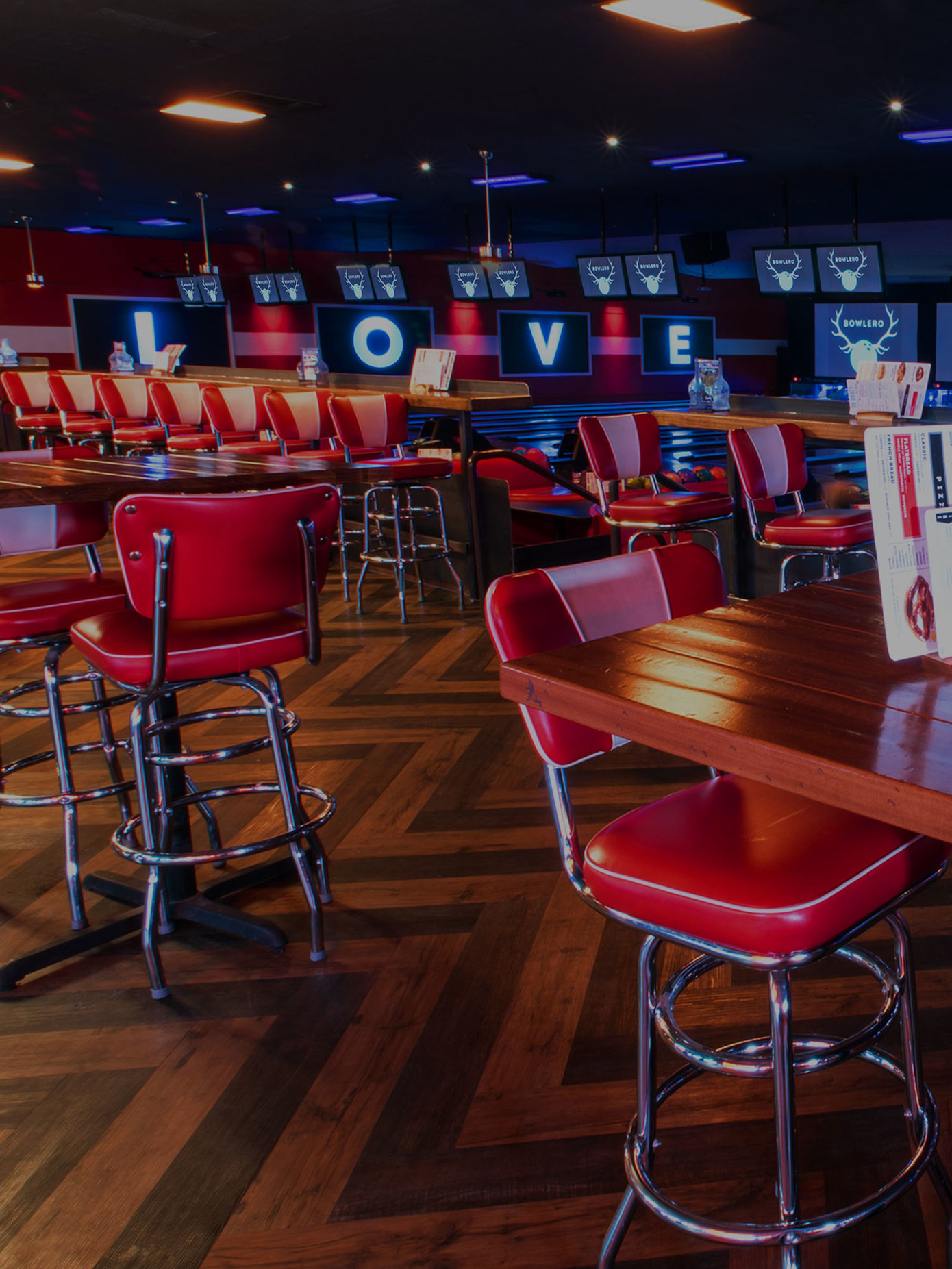 Bowling Alley & Entertainment in Torrance | Bowlero