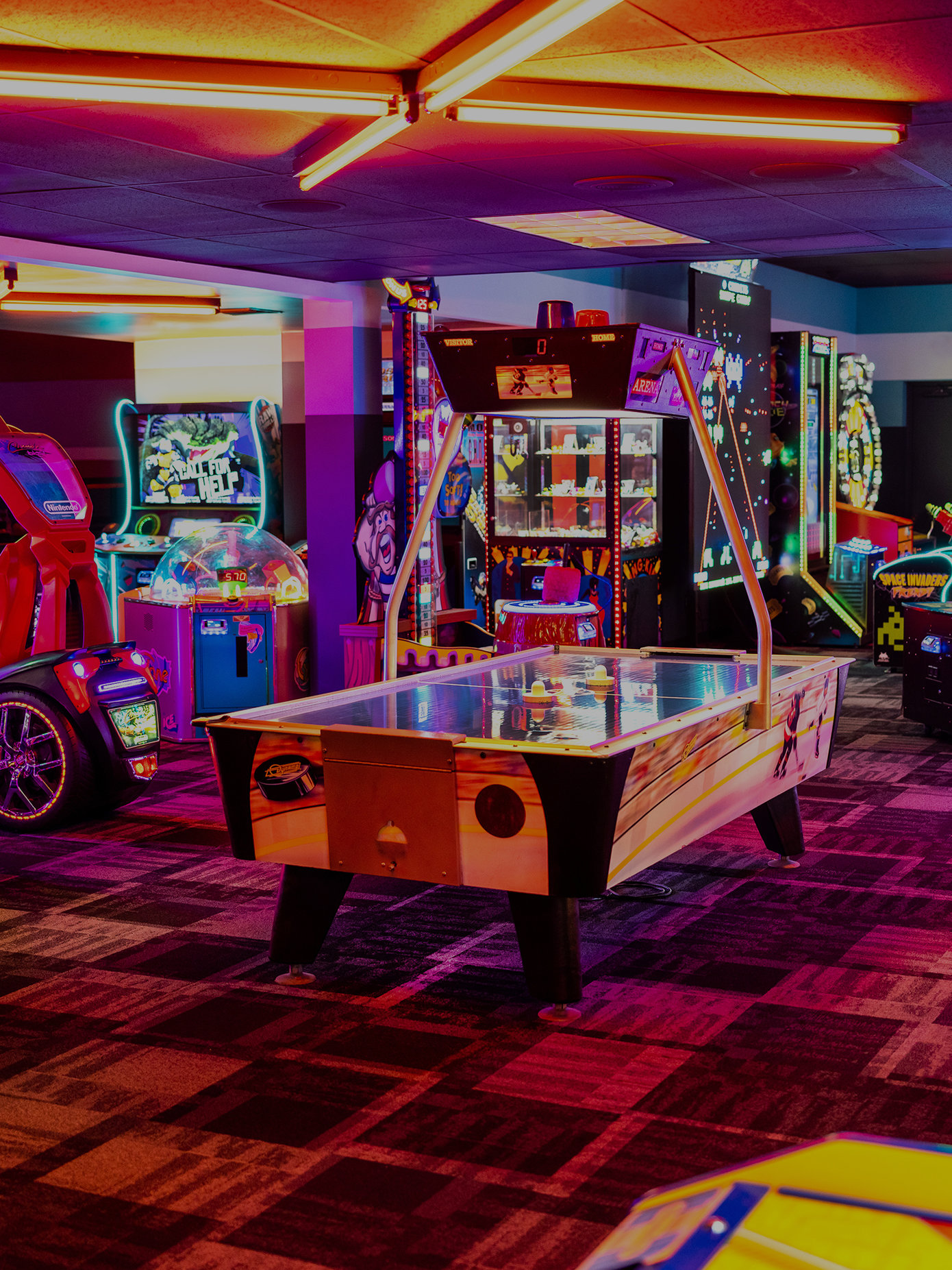 Bowling Alley & Party Venue in Scottsdale, Bowlero Via Linda | Bowlero