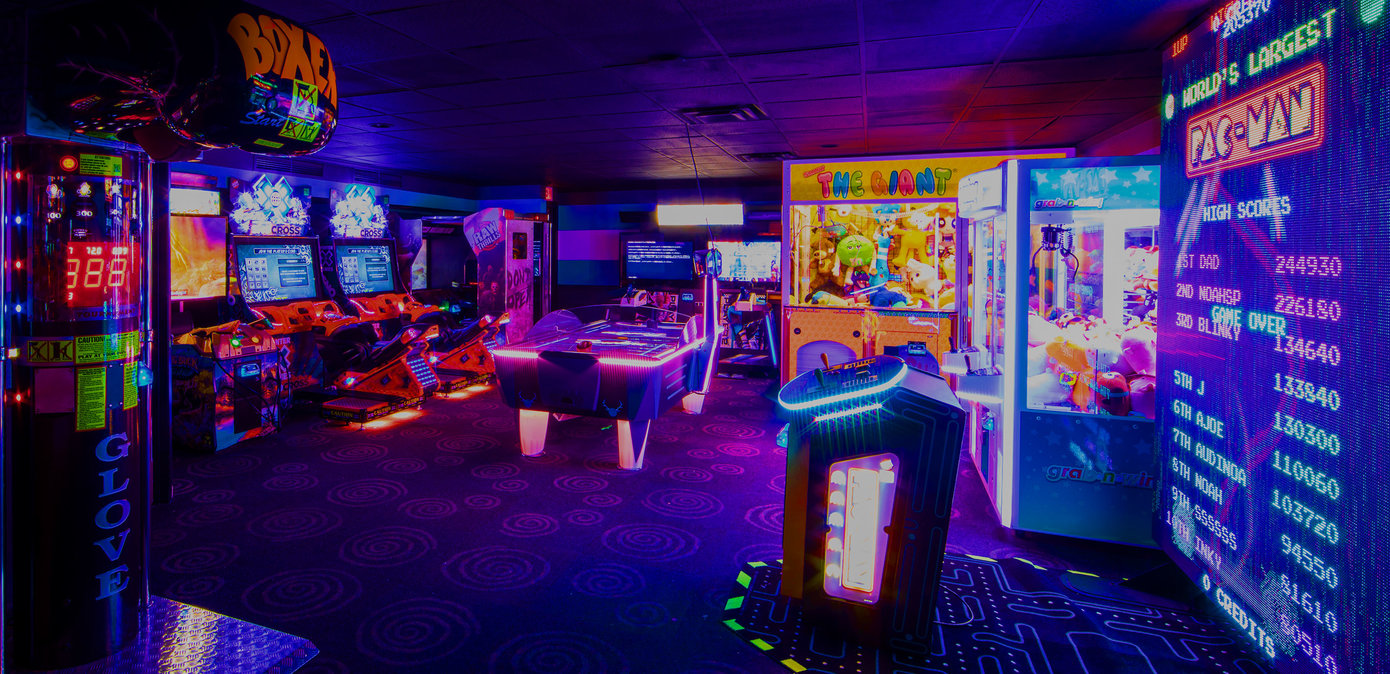 Bowling Alley with Lounge Area Wauwatosa | Bowlero